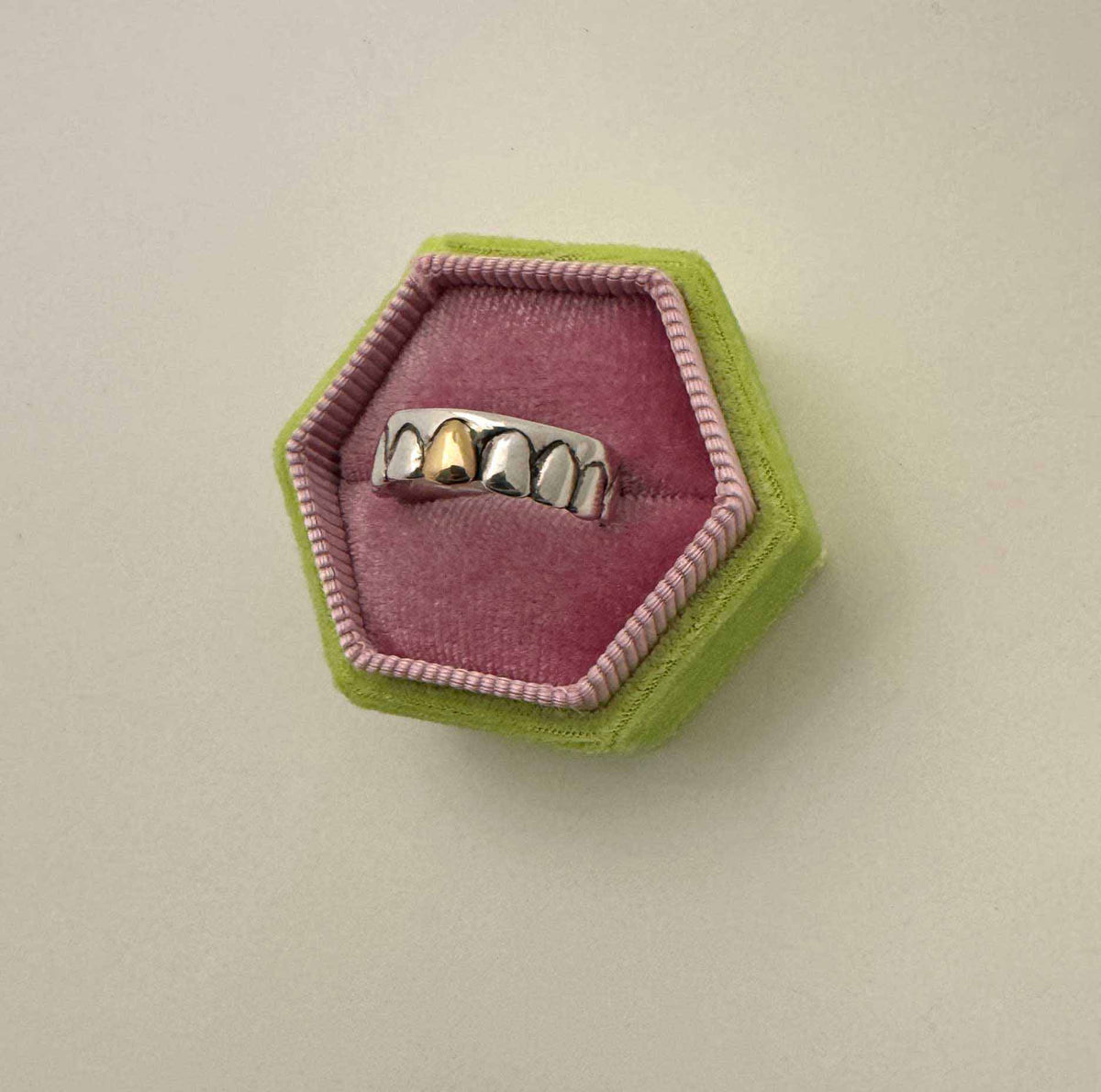 Gold Tooth Ring – Anomaly
